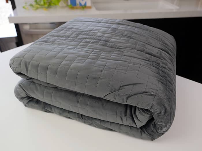 Benefits of Sleeping With Legs Elevated - NapLab