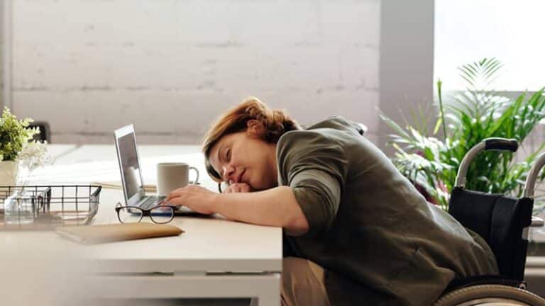 How to Stay Awake at Work - 7 Energizing Changes to Make - NapLab
