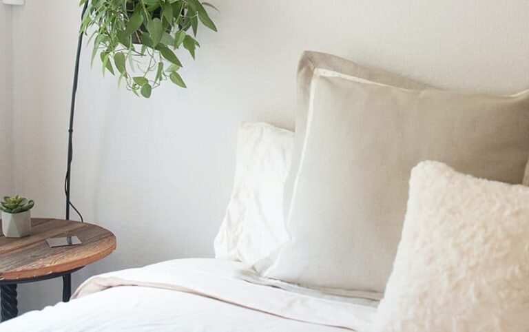 What Is a Pillow Sham? A Designer's Definition (and where to use)
