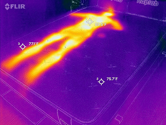 Leesa Studio Chill Review - Thermal Photograph Cooling Tests - NapLab